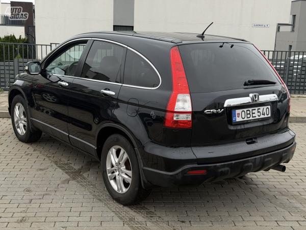 Honda CR-V 2007 Viļņa vietnē Honda CR-V 2007 Viļņa, ar dzinēja tilpumu 2.00 L un nobraukumu 245 tūkst. km par 3800 €, foto 10 vietnē AUTOMOTO.COM.LV