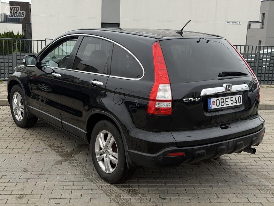 Honda CR-V 2007 in Vilnius, with an engine capacity of 2.00 L and mileage of 245 thousand km for 3800 €, photo 10 on AUTOMOTO.COM.LV