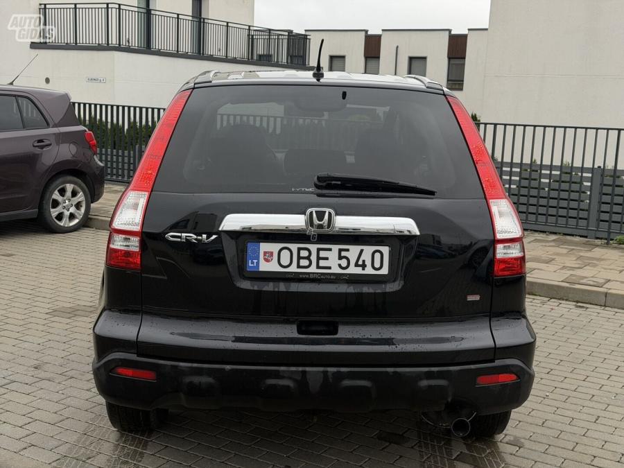 Honda CR-V 2007 in Vilnius, with an engine capacity of 2.00 L and mileage of 245 thousand km for 3800 €, photo 12 on AUTOMOTO.COM.LV