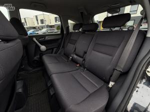 Honda CR-V 2007 in Vilnius, with an engine capacity of 2.00 L and mileage of 245 thousand km for 3800 €, photo 20 on AUTOMOTO.COM.LV