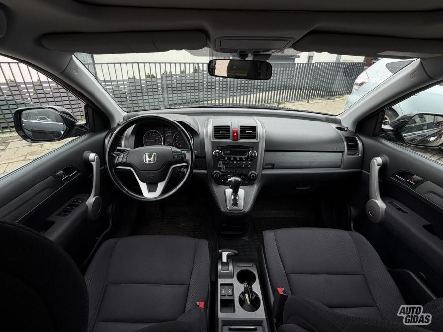 Honda CR-V 2007 in Vilnius, with an engine capacity of 2.00 L and mileage of 245 thousand km for 3800 €, photo 22 on AUTOMOTO.COM.LV