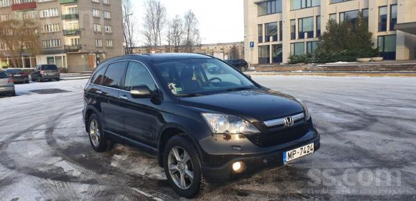 Honda CR-V 2008 in Daugavpils, with an engine capacity of 2.20 L and mileage of 214 thousand km for 6700 €, photo 3 on AUTOMOTO.COM.LV