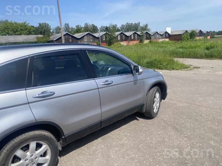 Honda CR-V 2008 Rīga, ar dzinēja tilpumu 2.00 L un nobraukumu 256 tūkst. km par 4750 €, foto 3 vietnē AUTOMOTO.COM.LV