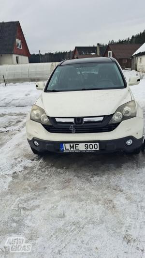 Honda CR-V 2008 Viļņa, ar dzinēja tilpumu 2.00 L un nobraukumu 318 tūkst. km par 4400 €, foto  vietnē AUTOMOTO.COM.LV