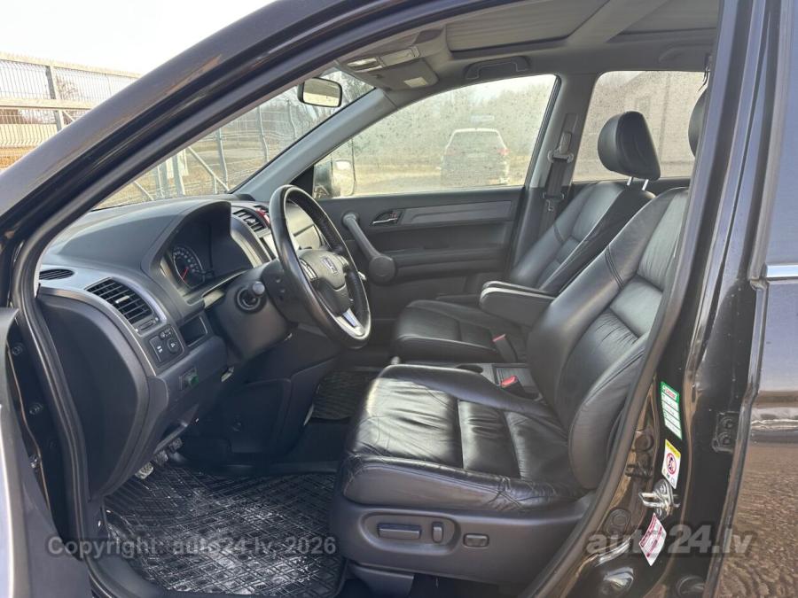 Honda CR-V 2008 Tartu, ar dzinēja tilpumu 2.20 L un nobraukumu 216 tūkst. km par 4590 €, foto 8 vietnē AUTOMOTO.COM.LV