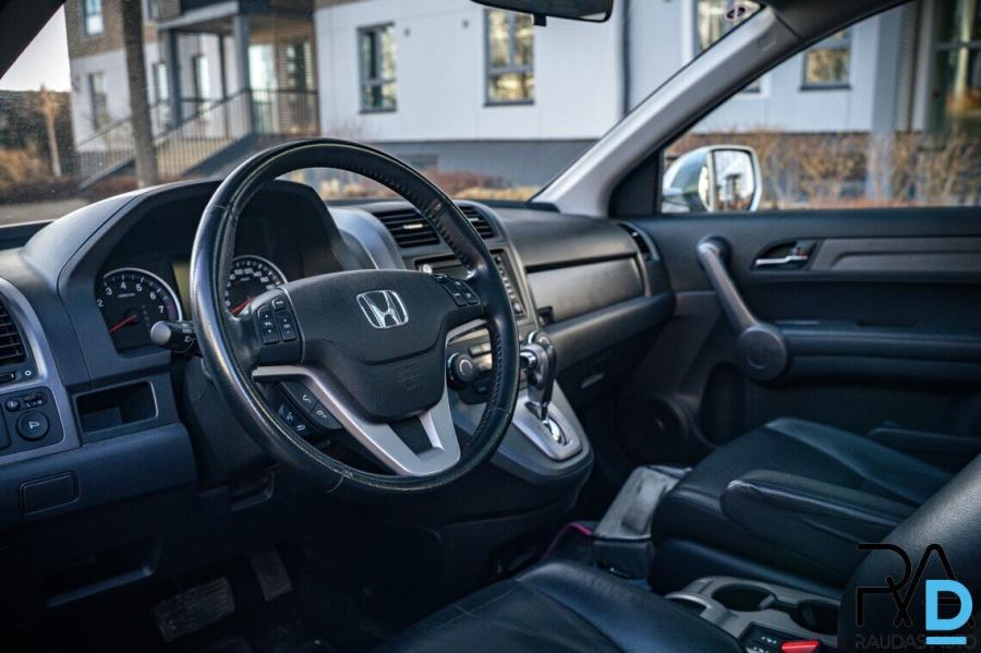 Honda CR-V 2008 Rīga, ar dzinēja tilpumu 2.00 L un nobraukumu 280 tūkst. km par 4990 €, foto 9 vietnē AUTOMOTO.COM.LV