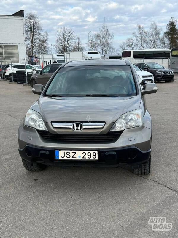 Honda CR-V 2008 in Marijampole, with an engine capacity of 2.20 L and mileage of 300 thousand km for 3600 €, photo 2 on AUTOMOTO.COM.LV