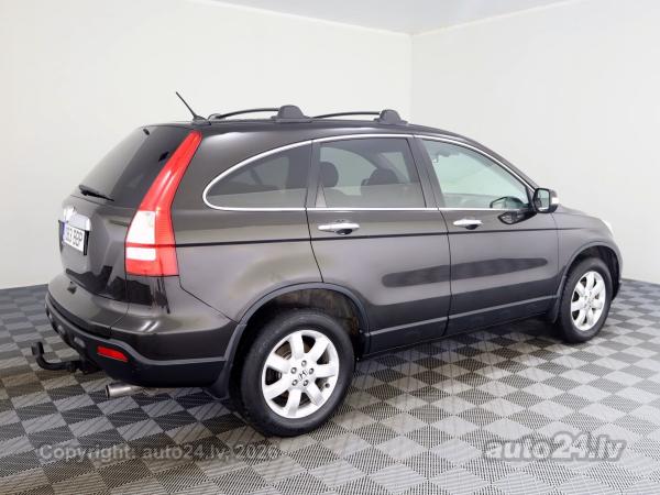 Honda CR-V 2008 in Tallinn, with an engine capacity of 2.00 L and mileage of 268 thousand km for 2999 €, photo 3 on AUTOMOTO.COM.LV