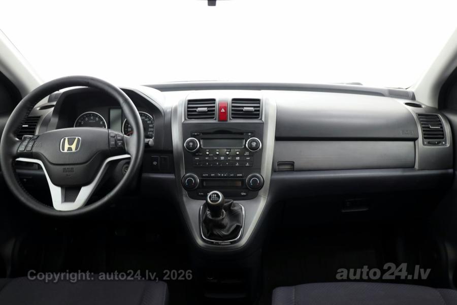 Honda CR-V 2008 in Tallinn, with an engine capacity of 2.00 L and mileage of 268 thousand km for 2999 €, photo 6 on AUTOMOTO.COM.LV