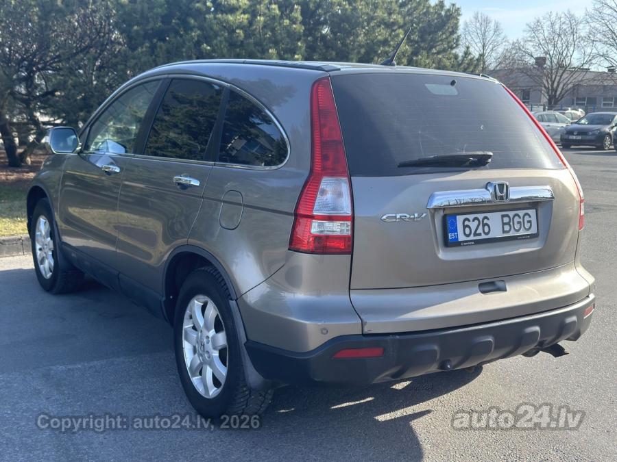 Honda CR-V 2008 Tallina, ar dzinēja tilpumu 2.20 L un nobraukumu 400 tūkst. km par 3000 €, foto 6 vietnē AUTOMOTO.COM.LV