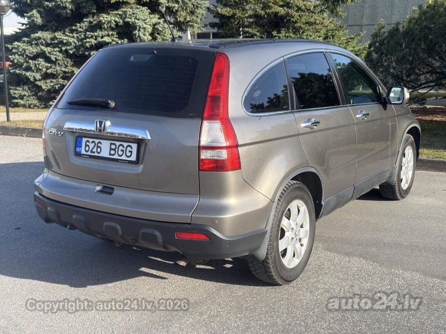 Honda CR-V 2008 Tallina, ar dzinēja tilpumu 2.20 L un nobraukumu 400 tūkst. km par 3000 €, foto 8 vietnē AUTOMOTO.COM.LV