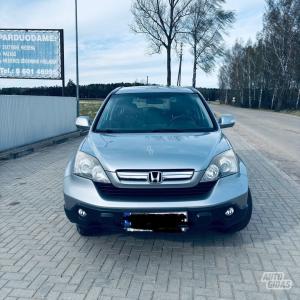 Honda CR-V 2008 in Taurage, with an engine capacity of 2.20 L and mileage of 320 thousand km for 4900 €, photo 4 on AUTOMOTO.COM.LV