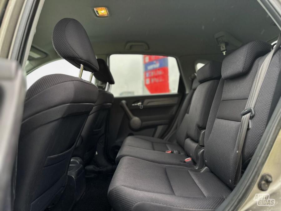 Honda CR-V 2008 in Kaunas, with an engine capacity of 2.20 L and mileage of 303 thousand km for 5000 €, photo 13 on AUTOMOTO.COM.LV