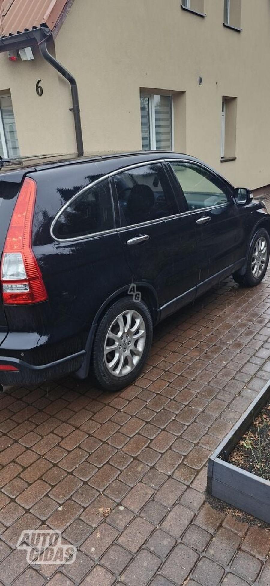 Honda CR-V 2008 in Kretinga, with an engine capacity of 2.00 L and mileage of 356 thousand km for 3590 €, photo 4 on AUTOMOTO.COM.LV