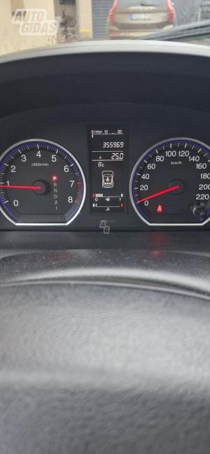 Honda CR-V 2008 in Kretinga, with an engine capacity of 2.00 L and mileage of 356 thousand km for 3590 €, photo 5 on AUTOMOTO.COM.LV