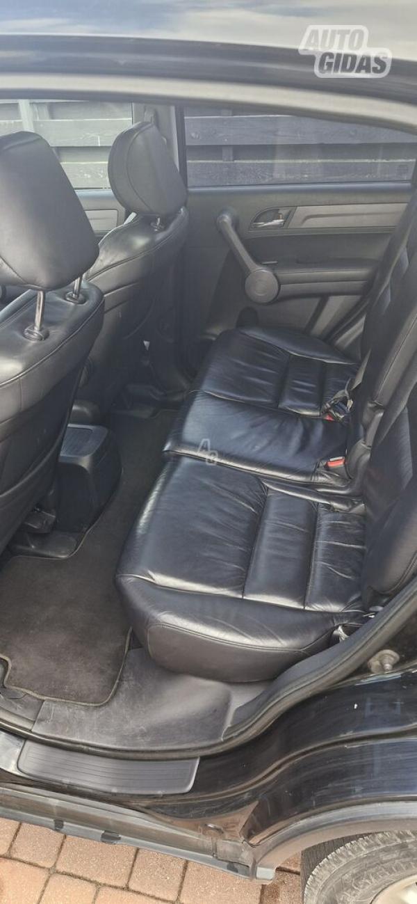 Honda CR-V 2008 Kretinga, ar dzinēja tilpumu 2.00 L un nobraukumu 356 tūkst. km par 3590 €, foto 7 vietnē AUTOMOTO.COM.LV