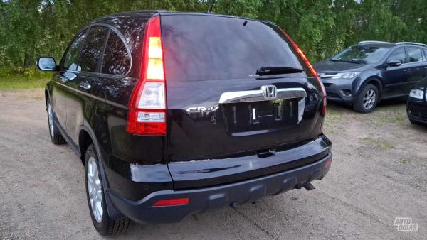 Honda CR-V 2008 Viļņa, ar dzinēja tilpumu 2.20 L un nobraukumu 203 tūkst. km par 7199 €, foto 3 vietnē AUTOMOTO.COM.LV