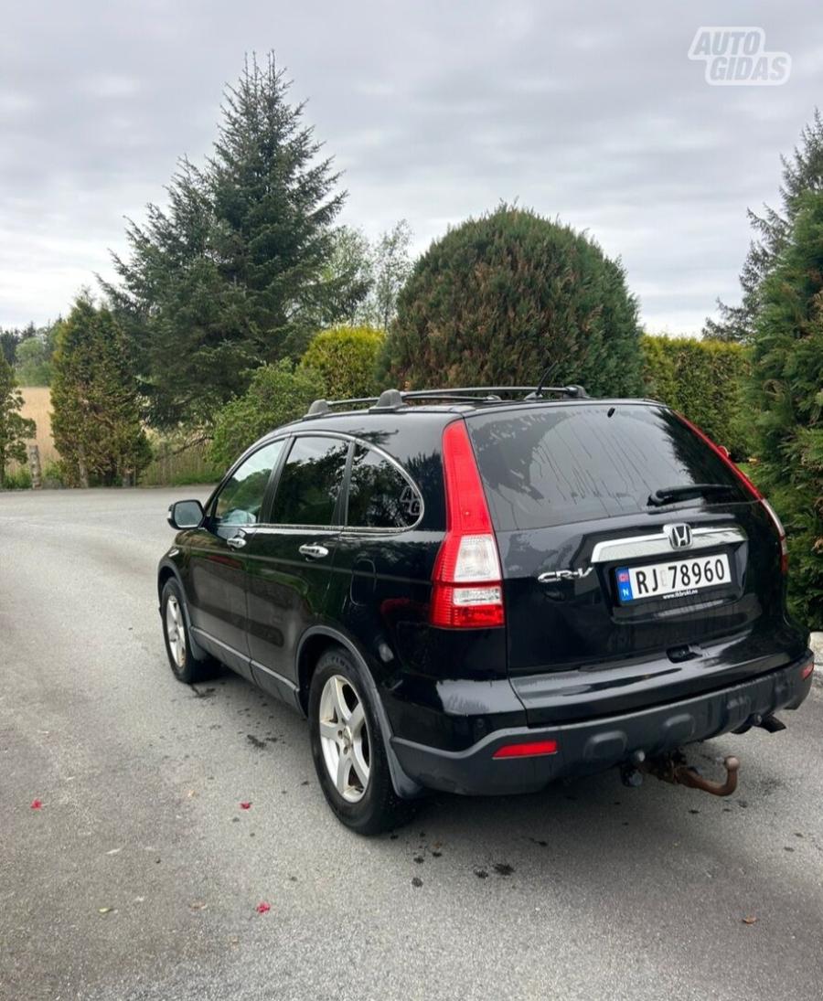 Honda CR-V 2008 in Kaunas, with an engine capacity of 2.20 L and mileage of 246 thousand km for 2800 €, photo 4 on AUTOMOTO.COM.LV