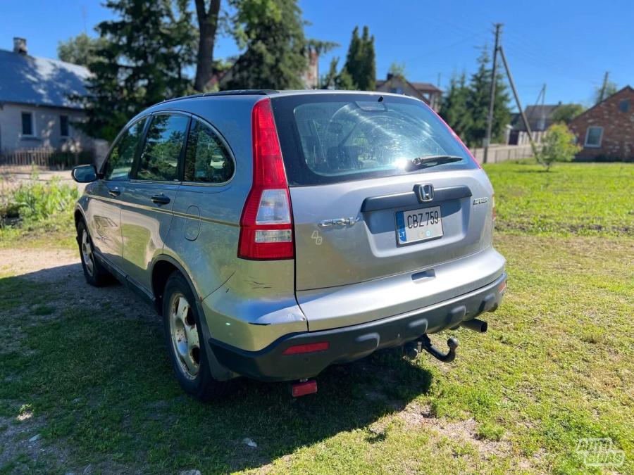Honda CR-V 2008 Marijampole, ar dzinēja tilpumu 2.40 L un nobraukumu 199 tūkst. km par 1750 €, foto 5 vietnē AUTOMOTO.COM.LV