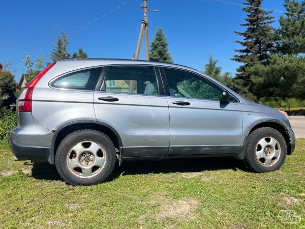 Honda CR-V 2008 Marijampole, ar dzinēja tilpumu 2.40 L un nobraukumu 199 tūkst. km par 1750 €, foto 6 vietnē AUTOMOTO.COM.LV