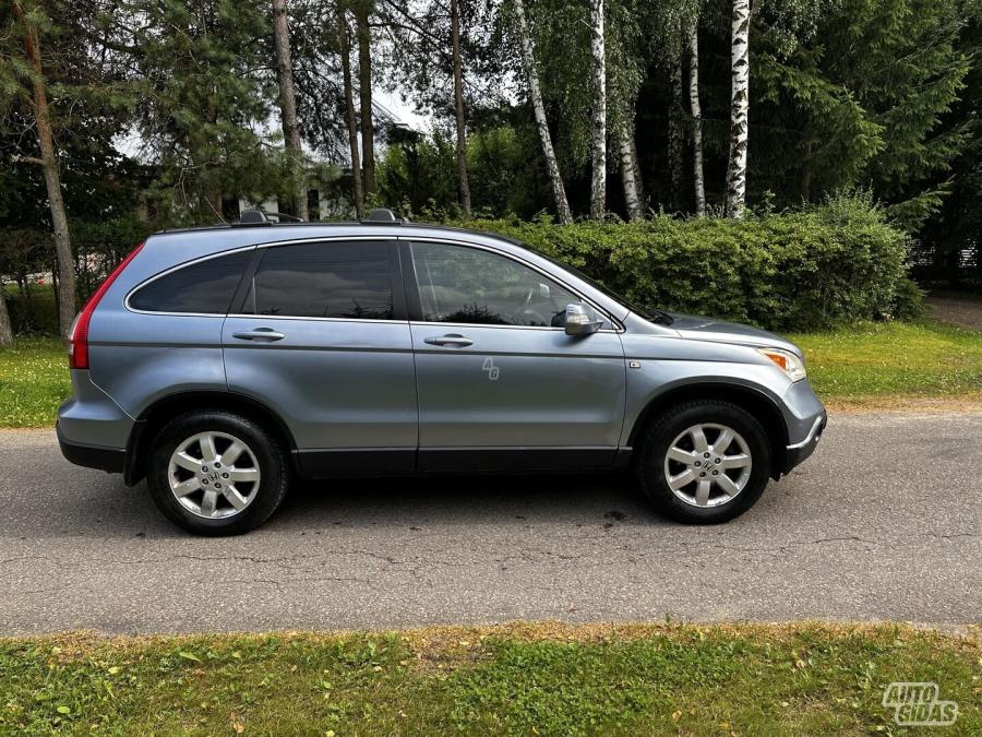 Honda CR-V 2008 in Vilnius, with an engine capacity of 2.40 L and mileage of 190 thousand km for 3000 €, photo 5 on AUTOMOTO.COM.LV
