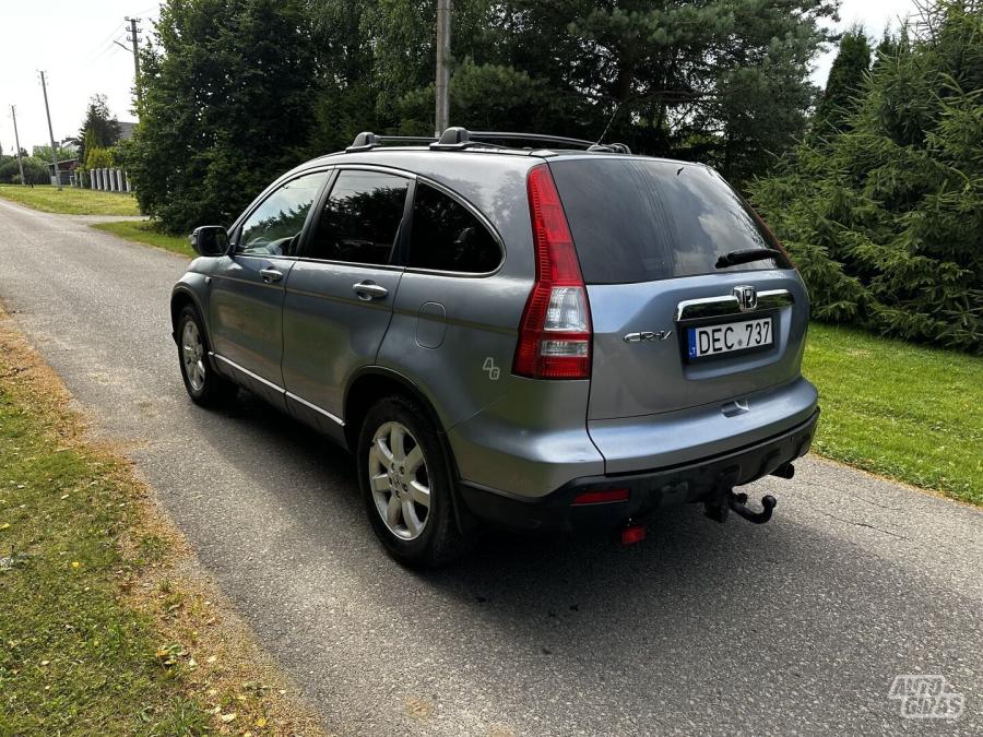 Honda CR-V 2008 in Vilnius, with an engine capacity of 2.40 L and mileage of 190 thousand km for 3000 €, photo 8 on AUTOMOTO.COM.LV