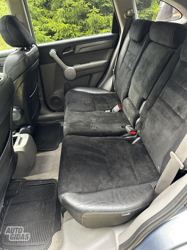 Honda CR-V 2008 in Vilnius, with an engine capacity of 2.40 L and mileage of 190 thousand km for 3000 €, photo 10 on AUTOMOTO.COM.LV