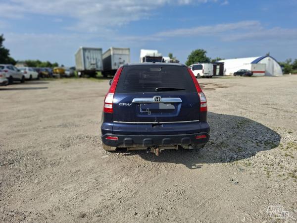 Honda CR-V 2008 in Kaunas, with an engine capacity of 2.20 L and mileage of 390 thousand km for 2499 €, photo 6 on AUTOMOTO.COM.LV