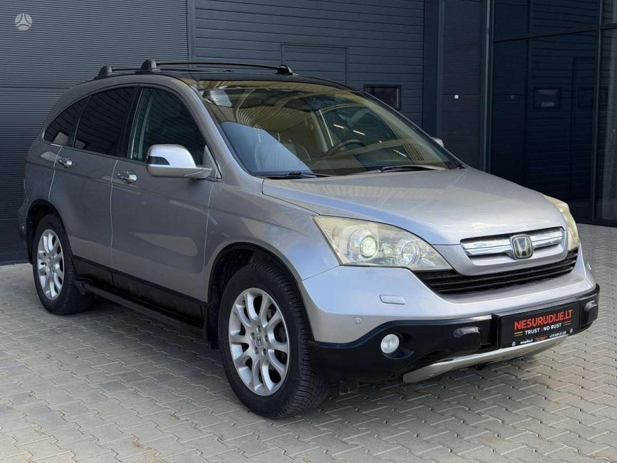 Honda CR-V 2008 in Vilnius, with an engine capacity of 2.20 L and mileage of 179 thousand km for 9999 €, photo 6 on AUTOMOTO.COM.LV