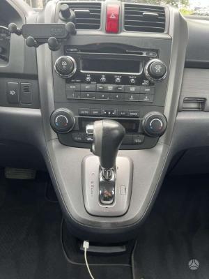 Honda CR-V 2008 Panevēža, ar dzinēja tilpumu 2.00 L un nobraukumu 182 tūkst. km par 5500 €, foto 11 vietnē AUTOMOTO.COM.LV