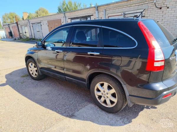 Honda CR-V 2008 in Utena, with an engine capacity of 2.20 L and mileage of 304 thousand km for 2950 €, photo 10 on AUTOMOTO.COM.LV