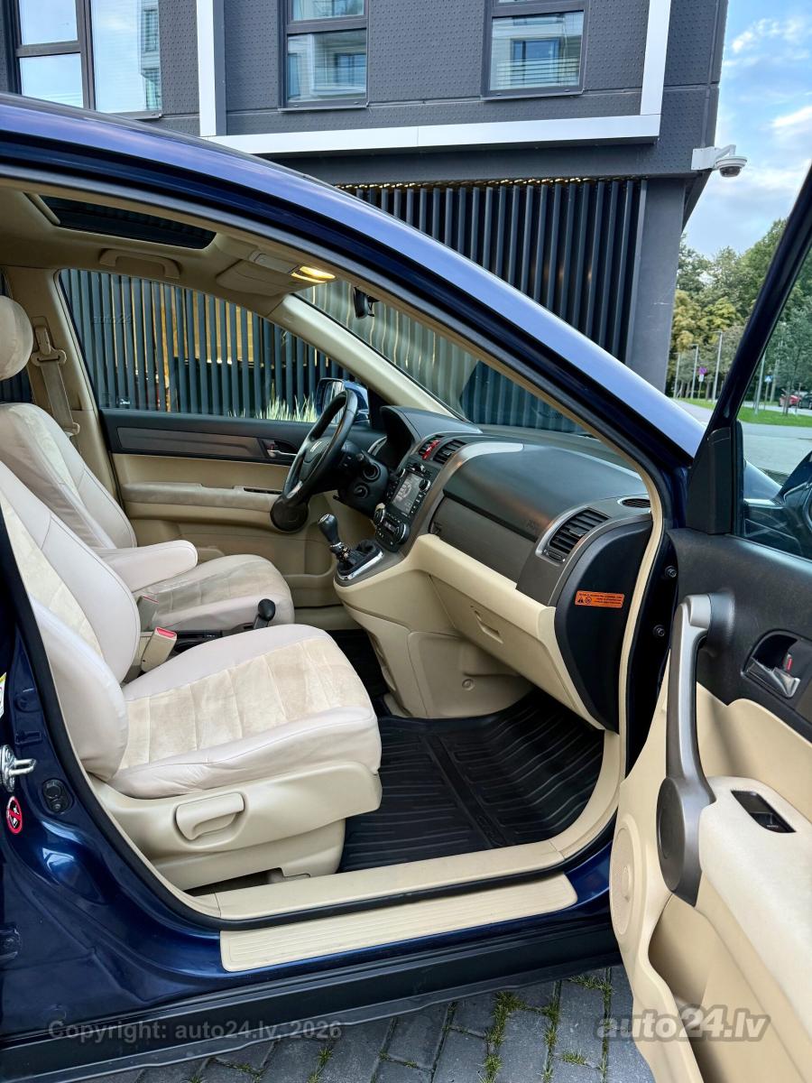 Honda CR-V 2008 Tallina, ar dzinēja tilpumu 2.00 L un nobraukumu 268 tūkst. km par 4199 €, foto 9 vietnē AUTOMOTO.COM.LV