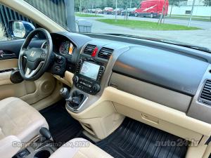Honda CR-V 2008 Tallina, ar dzinēja tilpumu 2.00 L un nobraukumu 268 tūkst. km par 4199 €, foto 10 vietnē AUTOMOTO.COM.LV