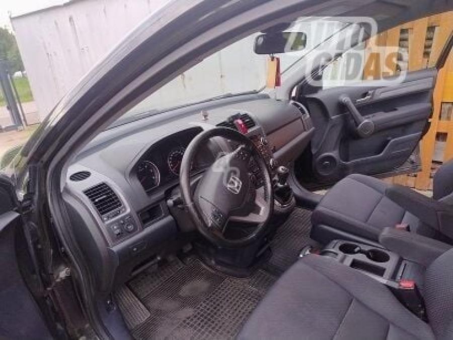 Honda CR-V 2008 in Alytus, with an engine capacity of 2.20 L and mileage of 283 thousand km for 5000 €, photo 13 on AUTOMOTO.COM.LV