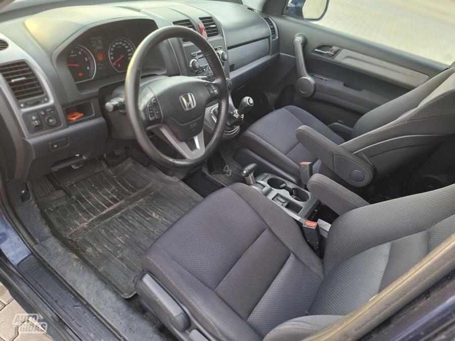 Honda CR-V 2008 Kauņa, ar dzinēja tilpumu 2.20 L un nobraukumu 360 tūkst. km par 2650 €, foto 16 vietnē AUTOMOTO.COM.LV