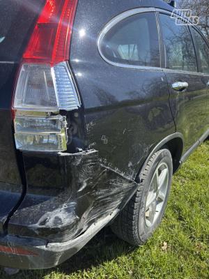 Honda CR-V 2009 in Kretinga, with an engine capacity of 2.20 L and mileage of 336 thousand km for 4200 €, photo 7 on AUTOMOTO.COM.LV