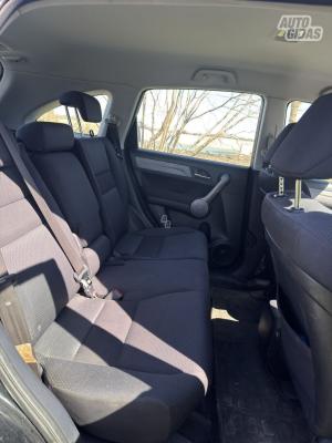 Honda CR-V 2009 in Kretinga, with an engine capacity of 2.20 L and mileage of 336 thousand km for 4200 €, photo 13 on AUTOMOTO.COM.LV