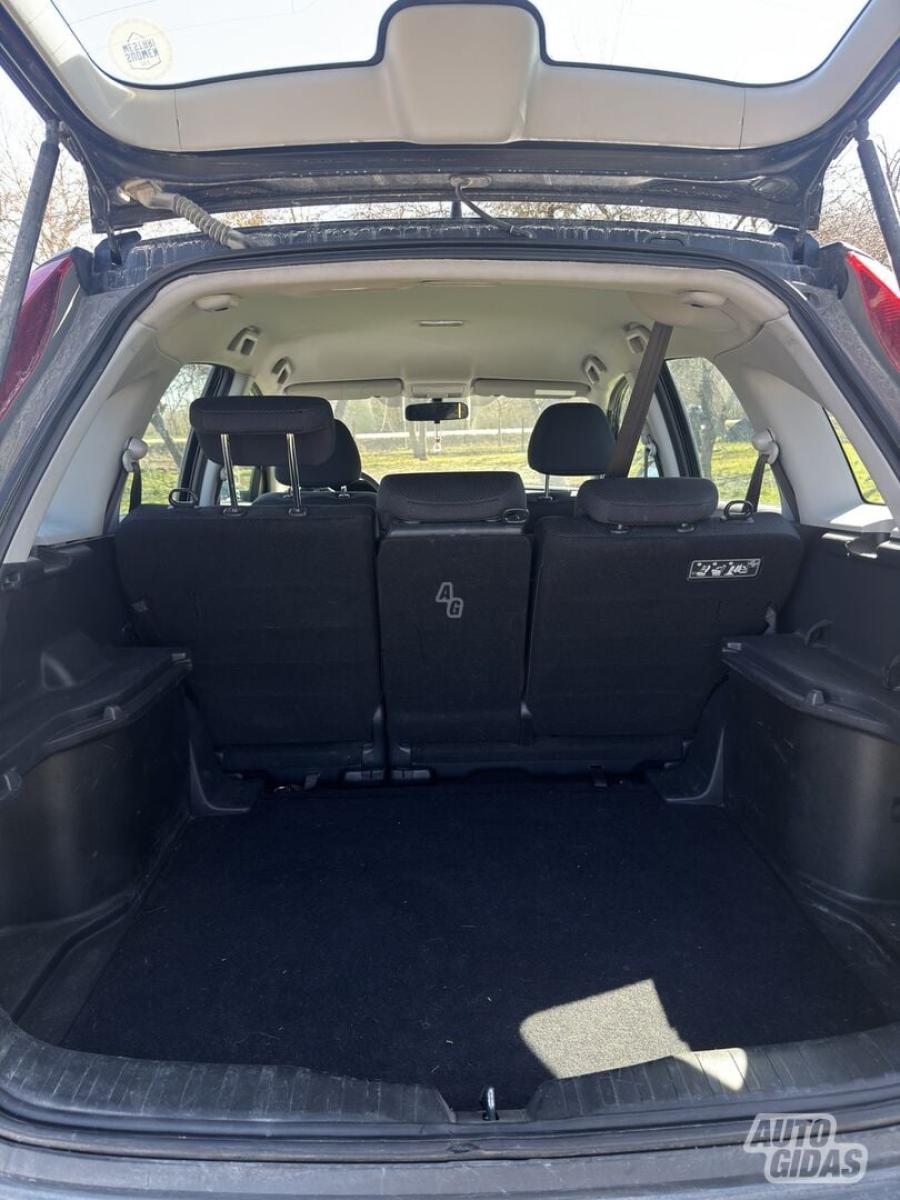 Honda CR-V 2009 in Kretinga, with an engine capacity of 2.20 L and mileage of 336 thousand km for 4200 €, photo 16 on AUTOMOTO.COM.LV