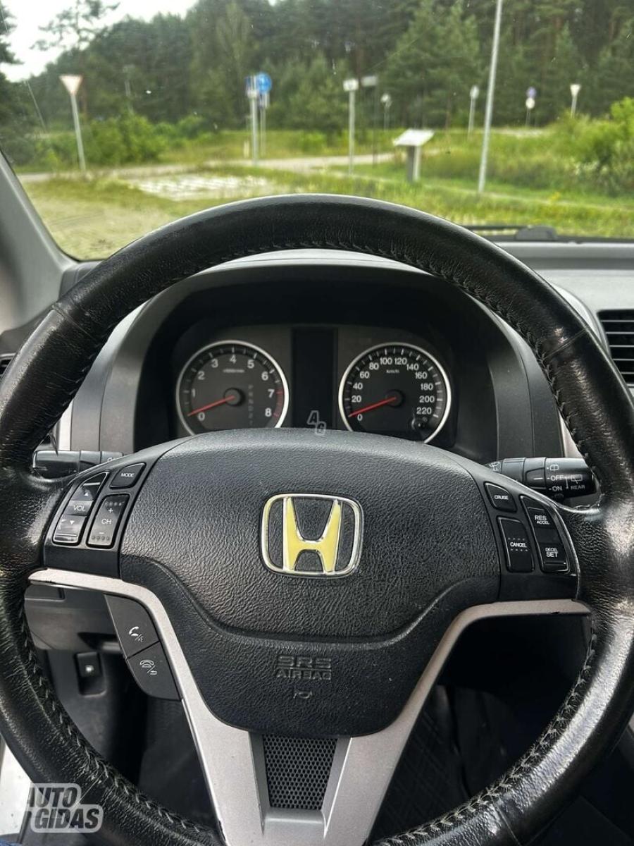 Honda CR-V 2009 in Varena, with an engine capacity of 2.00 L and mileage of 251 thousand km for 5800 €, photo 11 on AUTOMOTO.COM.LV
