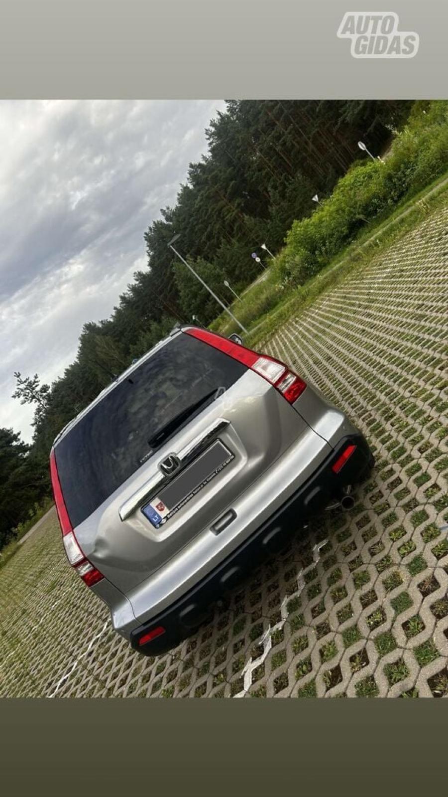 Honda CR-V 2009 in Varena, with an engine capacity of 2.00 L and mileage of 251 thousand km for 5800 €, photo 12 on AUTOMOTO.COM.LV
