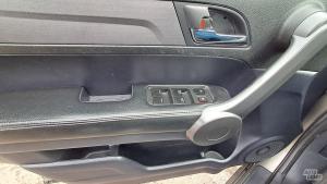Honda CR-V 2009 Klaipėda, ar dzinēja tilpumu 2.20 L un nobraukumu 219 tūkst. km par 6920 €, foto 22 vietnē AUTOMOTO.COM.LV