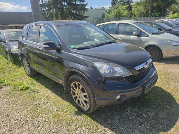 Honda CR-V 2009 in Kaunas, with an engine capacity of 2.20 L and mileage of 231 thousand km for 3950 €, photo 4 on AUTOMOTO.COM.LV