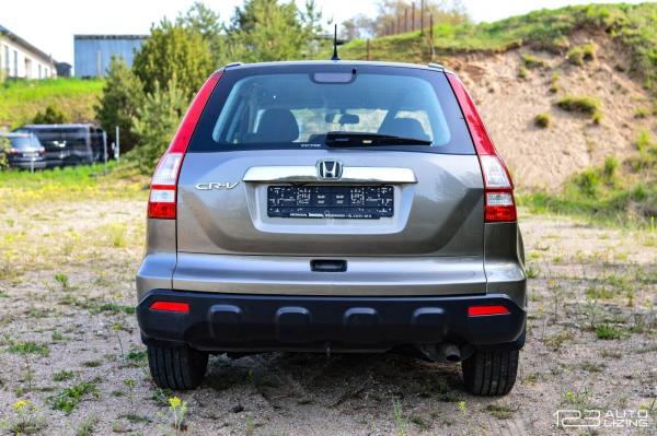 Honda CR-V 2009 in Kretinga, with an engine capacity of 2.20 L and mileage of 193 thousand km for 6650 €, photo 6 on AUTOMOTO.COM.LV