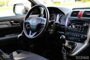 Honda CR-V 2009 in Kretinga, with an engine capacity of 2.20 L and mileage of 193 thousand km for 6650 €, photo 12 on AUTOMOTO.COM.LV