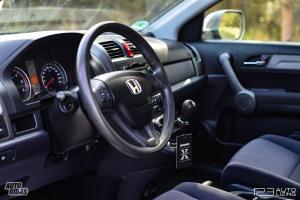 Honda CR-V 2009 in Kretinga, with an engine capacity of 2.20 L and mileage of 193 thousand km for 6650 €, photo 17 on AUTOMOTO.COM.LV