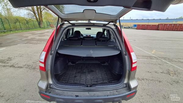 Honda CR-V 2009 Klaipėda, ar dzinēja tilpumu 2.20 L un nobraukumu 219 tūkst. km par 6920 €, foto 9 vietnē AUTOMOTO.COM.LV
