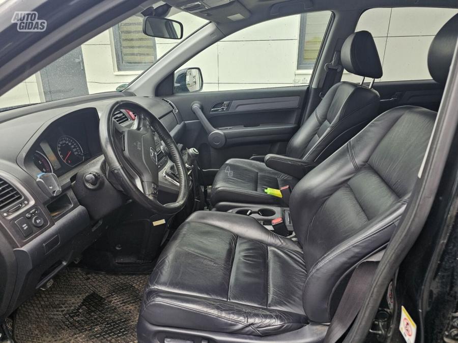 Honda CR-V 2009 Kauņa, ar dzinēja tilpumu 2.20 L un nobraukumu 246 tūkst. km par 3800 €, foto 8 vietnē AUTOMOTO.COM.LV