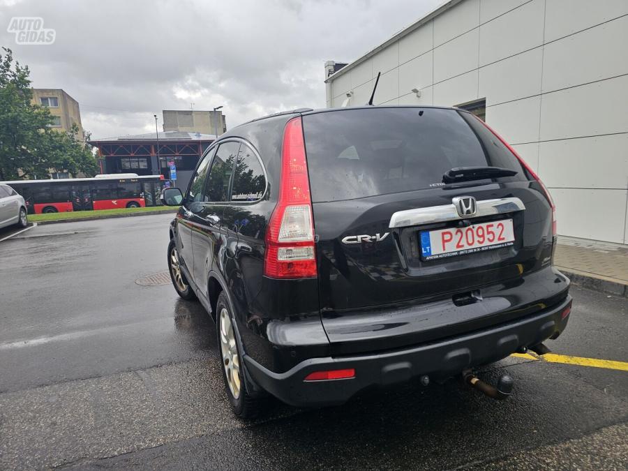 Honda CR-V 2009 Kauņa, ar dzinēja tilpumu 2.00 L un nobraukumu 245 tūkst. km par 3850 €, foto 6 vietnē AUTOMOTO.COM.LV