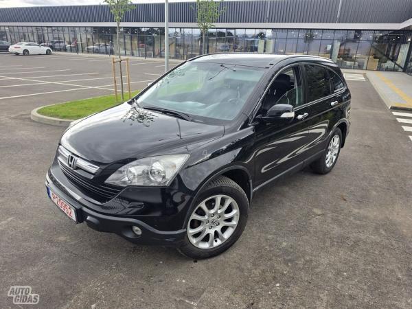 Honda CR-V 2009 in Kaunas, with an engine capacity of 2.20 L and mileage of 244 thousand km for 4555 €, photo 1 on AUTOMOTO.COM.LV
