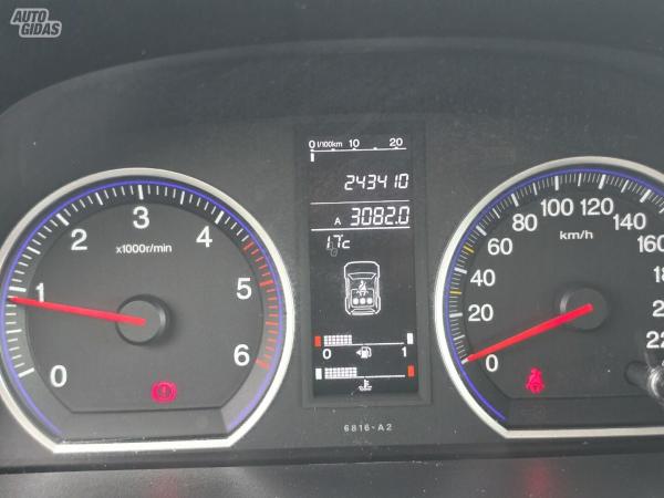Honda CR-V 2009 in Kaunas, with an engine capacity of 2.20 L and mileage of 244 thousand km for 4555 €, photo 2 on AUTOMOTO.COM.LV